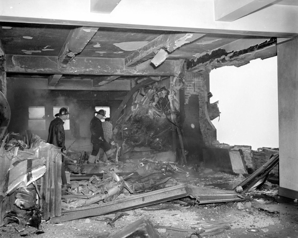 Disaster at the Empire State Building - The Bowery Boys: New York City ...