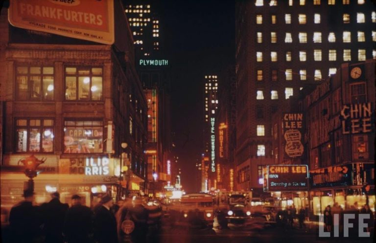 New York In Neon: A History of the City in Lights - The Bowery Boys ...