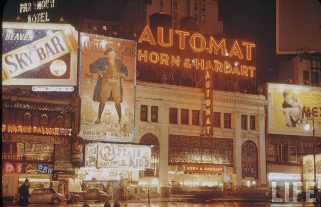New York In Neon: A History of the City in Lights - The Bowery Boys ...