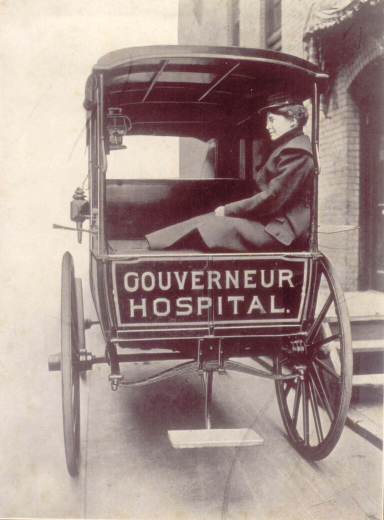 The First Ambulance: The Humans (and Horses) That Saved the City - The ...
