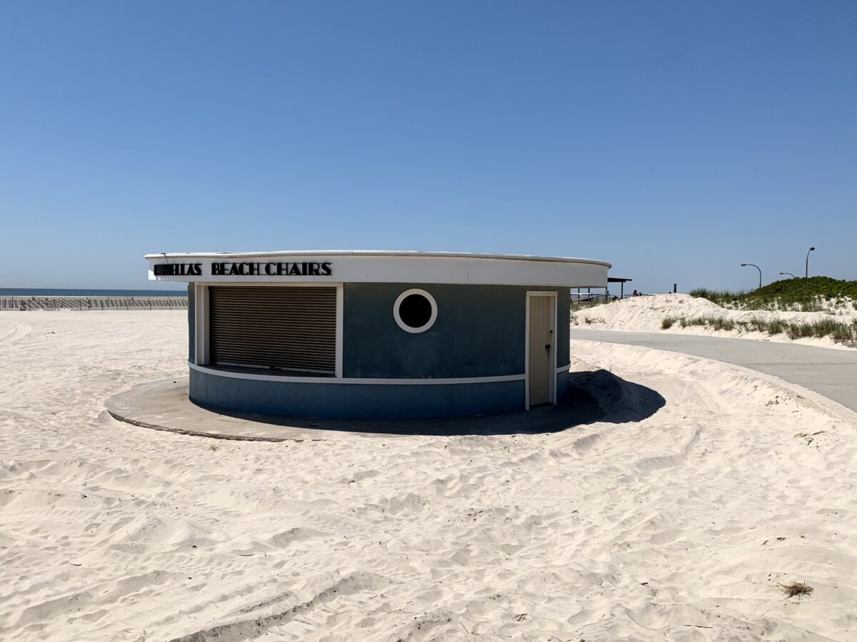 The Sunny Saga of Jones Beach: Sand, Surf and Robert Moses - The Bowery ...