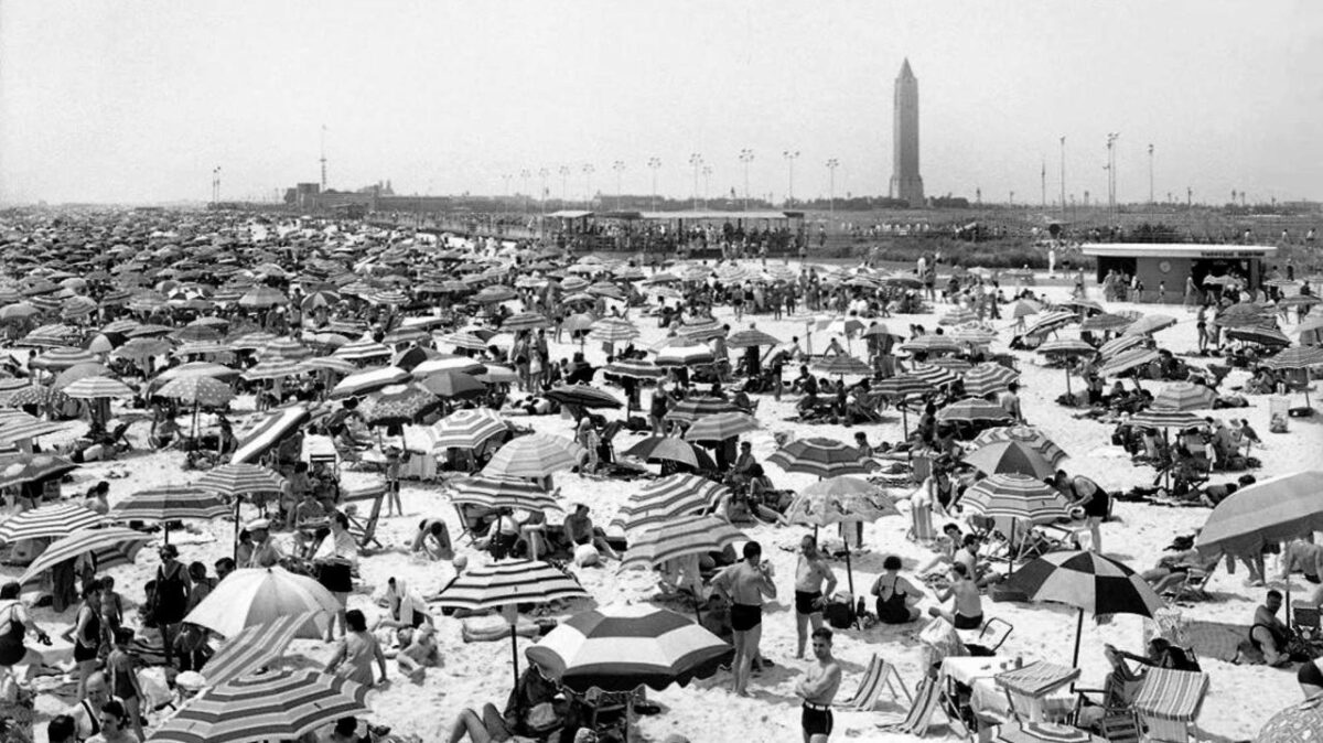 The Sunny Saga of Jones Beach: Sand, Surf and Robert Moses - The Bowery ...