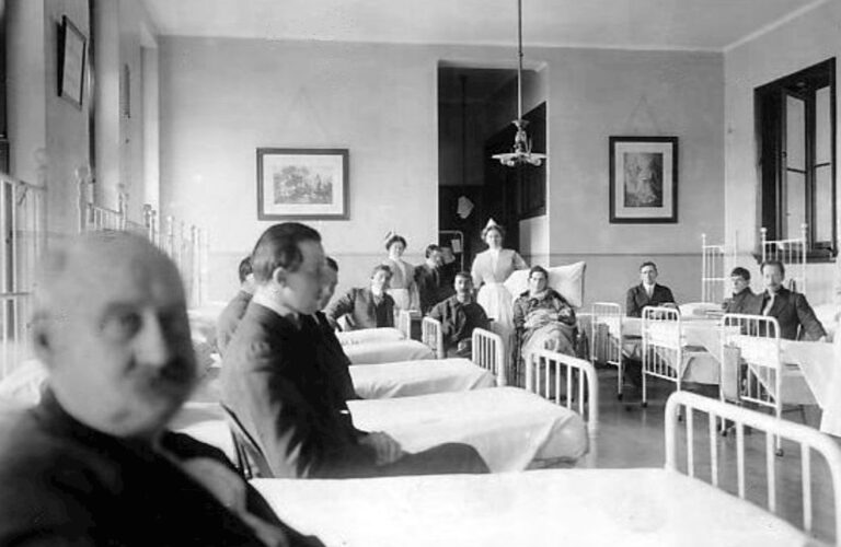 The Titanic and the Fate of Pier 54 - The Bowery Boys: New York City ...